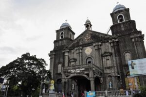 Kasaysayan ng kabayanihan sa 7 simbahan – Pinoy Weekly
