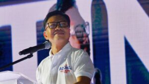 Adonis, ipaglalaban ang P1,200 NMW, proteksiyon sa obrero sa Senado ...